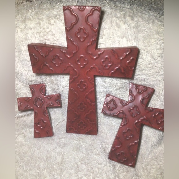 Wall Decor | Lotset Of 3 Embossed Metal Christian Wall Decor Cross ...